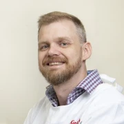 Thomas Ve | Professional | Griffith University